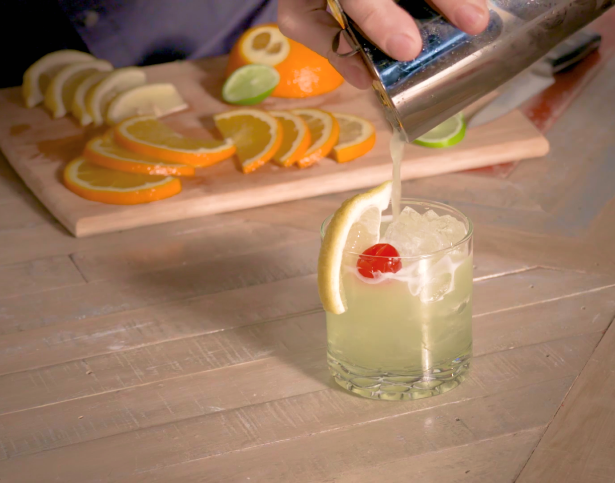 Meet Dean Serneels: Master of Mixes’ Mixologist